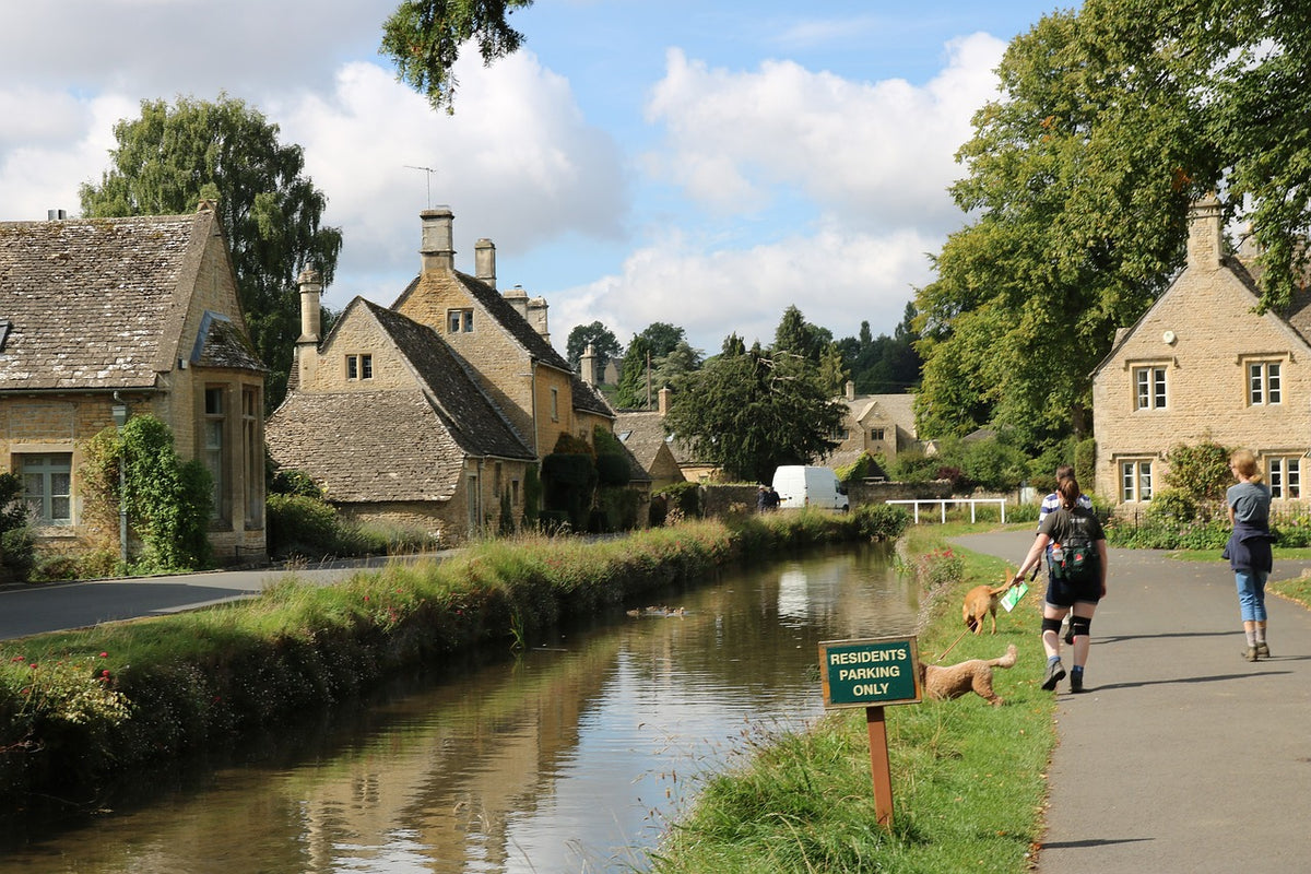 Top eBike Routes in the Cotswolds: Scenic Countryside Rides